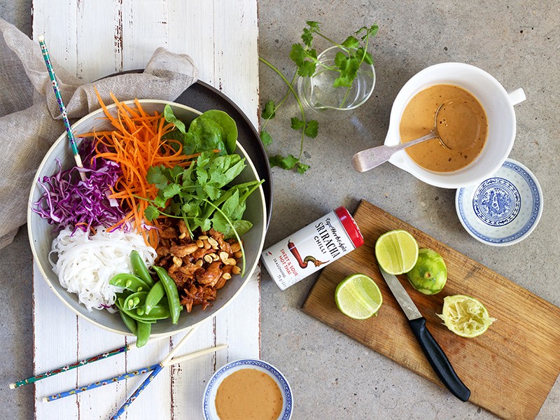 Cape Herb :: SPICY SATAY CHICKEN BOWL